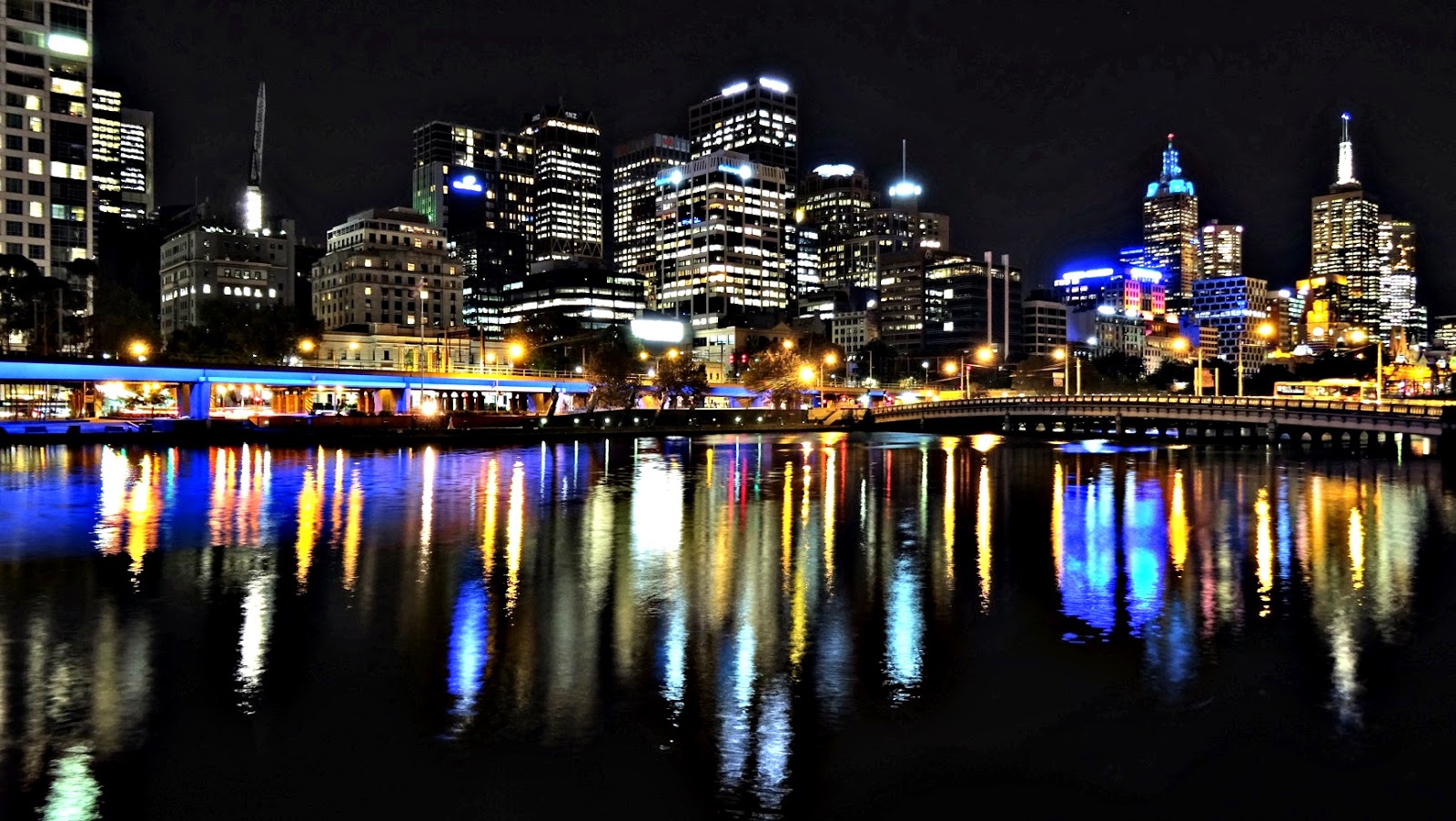 MAP: MELBOURNE BY NIGHT