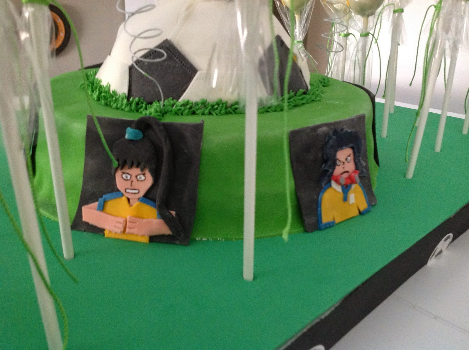 Las galguerías de Marta: Tarta Inazuma Eleven Go