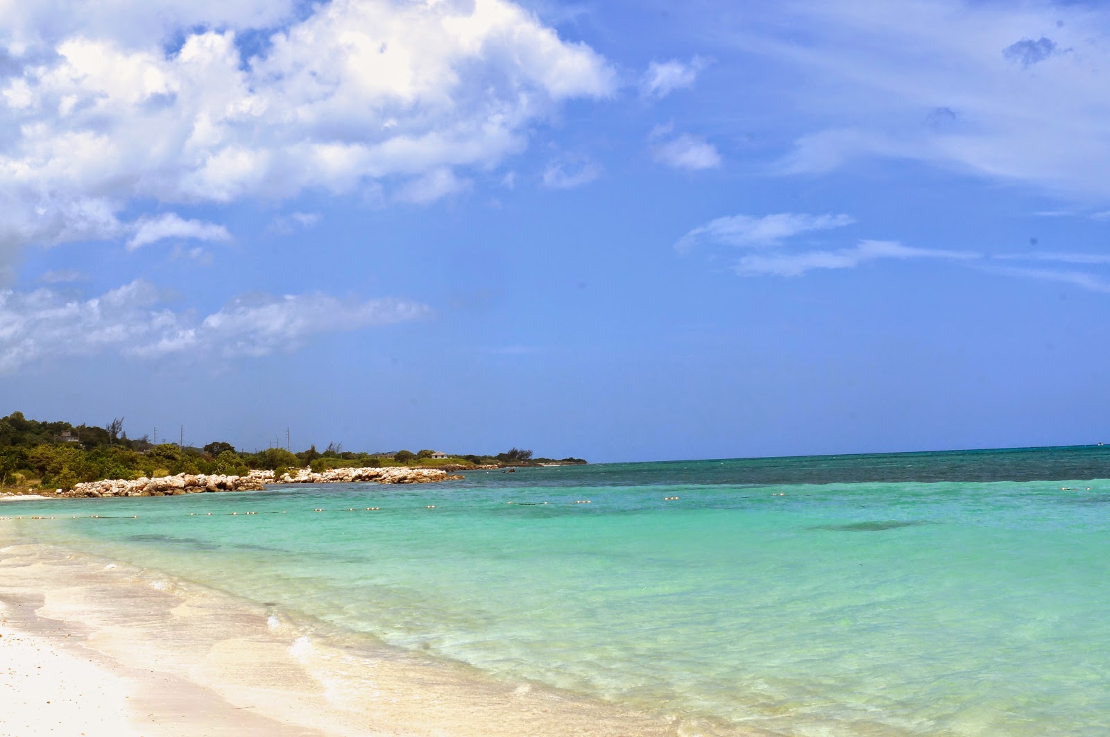 Emtalks: Montego Bay Jamaica: A Cheeky Beach Break