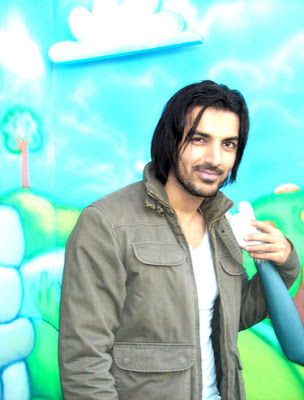 Bollywood Actor Photos: John Ibrahim Bollywood Actor