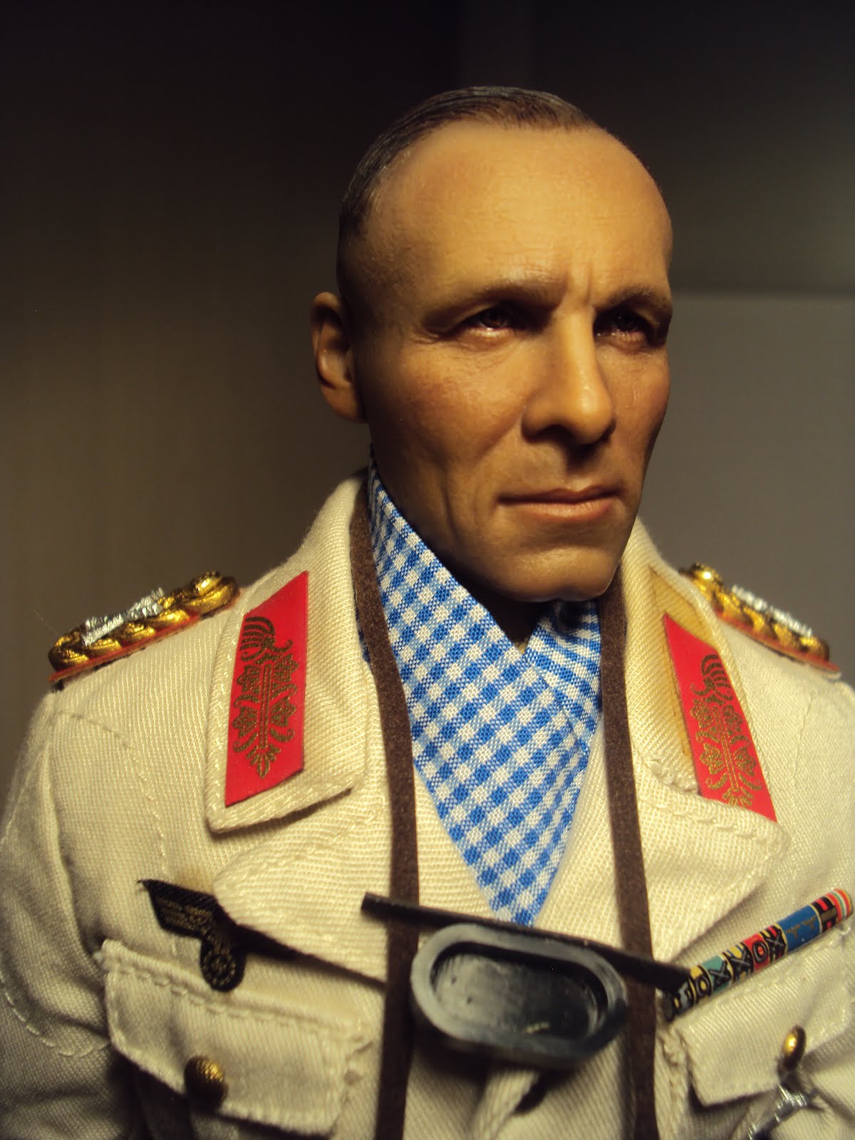 半支煙: 3R ~ Desert Fox : General Feldmarschall Erwin Rommel (1891~1944).