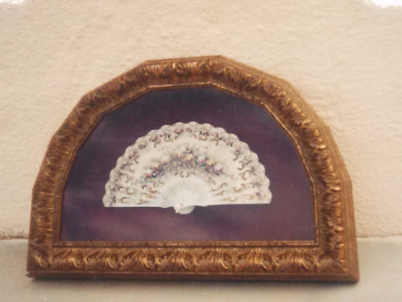 ARTé Gallery and Framing: Unique and Unusual Frames