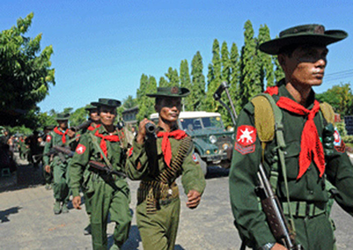 KACHINNEWS.COM --- Kachin News Group: Burma army sends more troops to ...