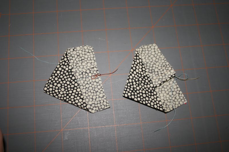 Buzzing and Bumbling: Free Instructions for a Scrappy Owl Block