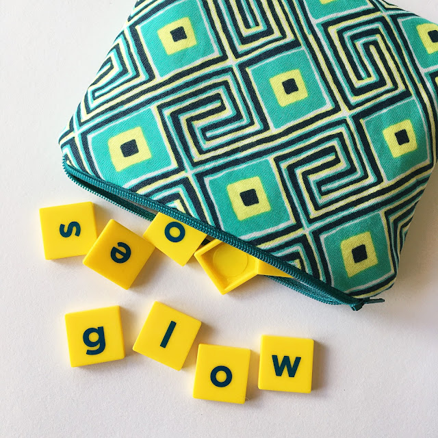 scrabble tile bag / CHARM ABOUT YOU