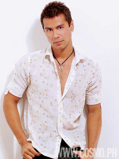 Cosmo 69 Bachelors (2005) - Big Beez Buzz