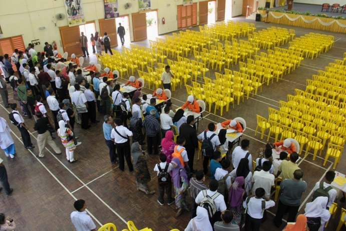 JOTTINGS ON KVSM: REGISTRATION OF FIRST BATCH OF KVSM YEAR ONE STUDENTS