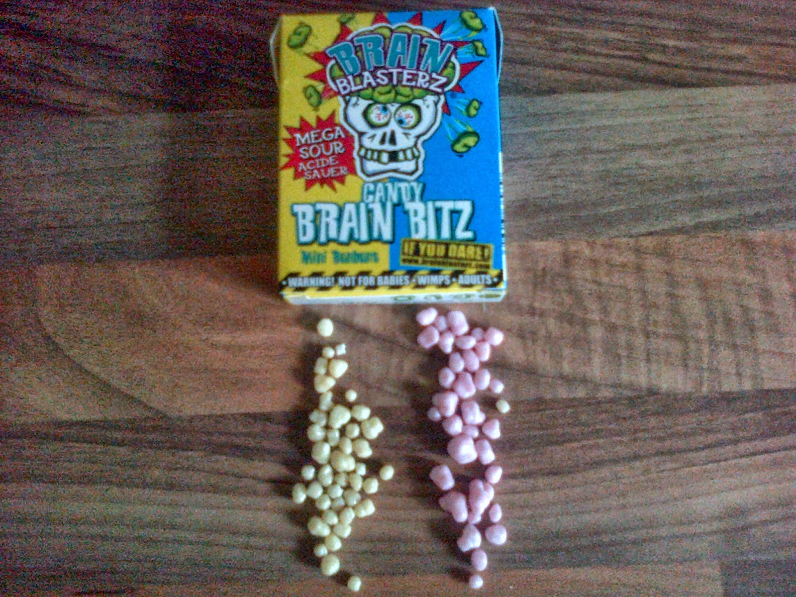 Marvellous Reviews!: Mega Review! Brain Blasterz Sour Sweets