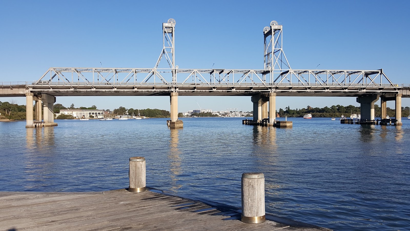 Sydney - City and Suburbs: Ryde Bridge