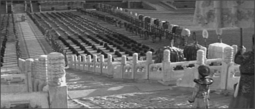 The Mad Monarchist: Kowtowing