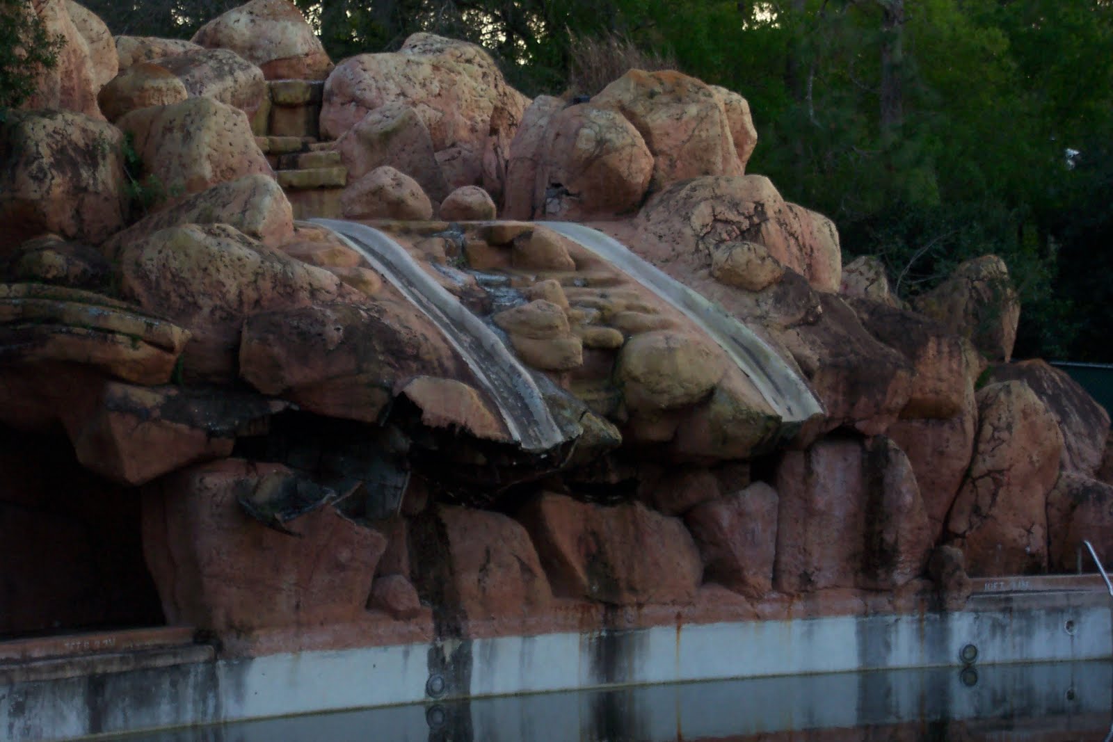 Modern Day Ruins: Disney's River Country Abandoned