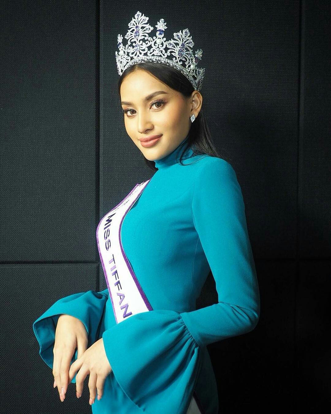 Esmon – Miss Tiffany Universe 2018 Winner - TG Beauty