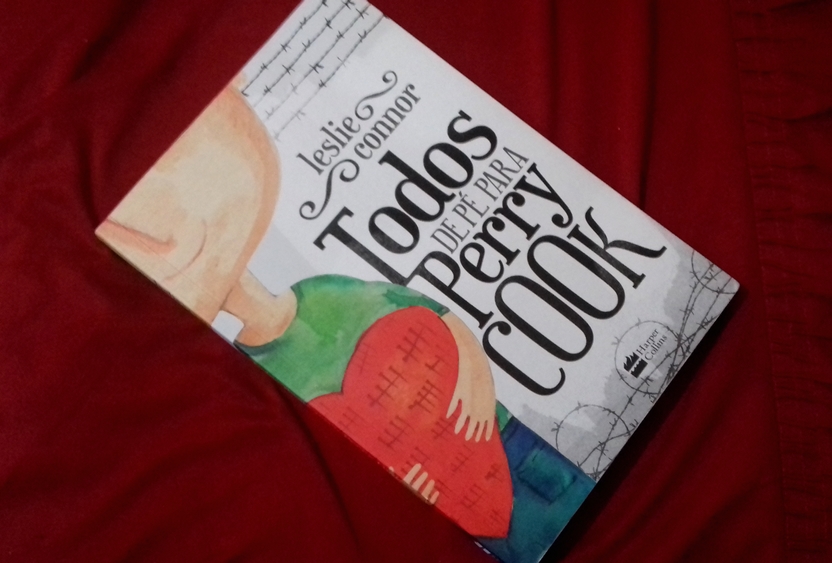 Versão Charlotte: Todos de pé para Perry Cook por Leslie Connor