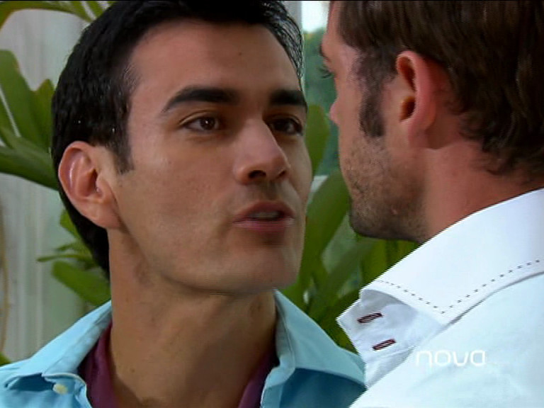 Captures Cinema: David Zepeda - Sortilegio (2009)
