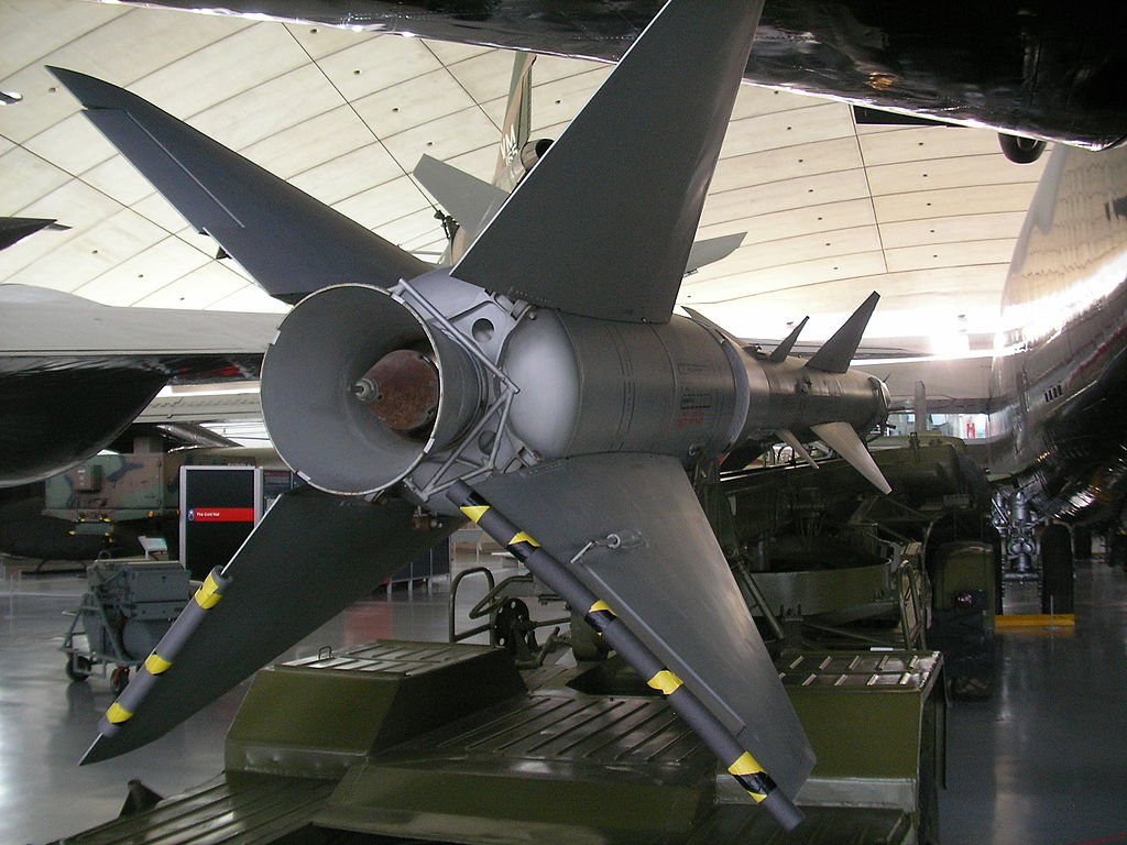 SI VIS PACEM, PARA BELLUM: S-75 Dvinà (chiamato SA-2 Guideline in ...