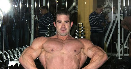 world bodybuilders pictures: switzerland muslces man tom geel