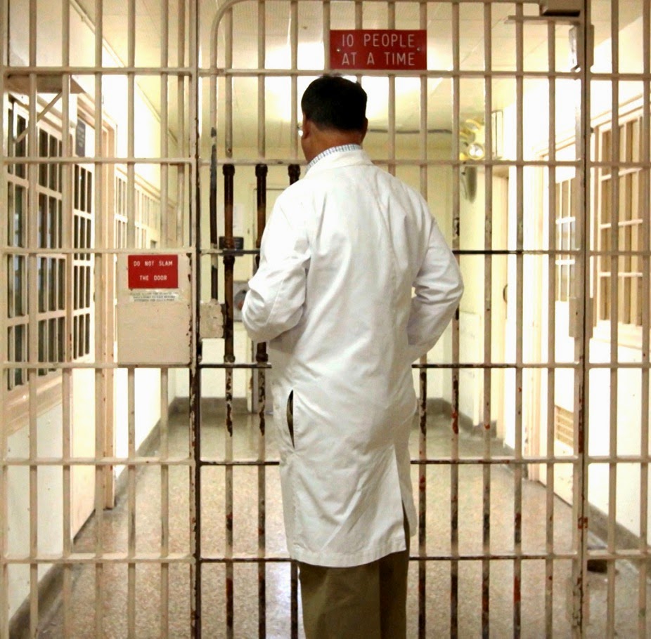 Prison UK: An Insider's View: Healthcare: Prison Sentence or Death ...