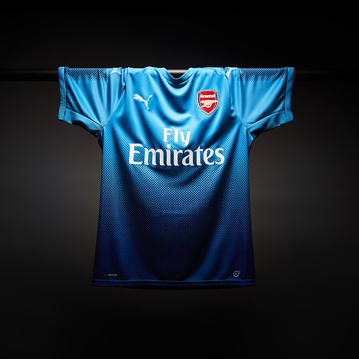 Arsenal 17-18 Home, Away And Third Kits Released - Footy Headlines