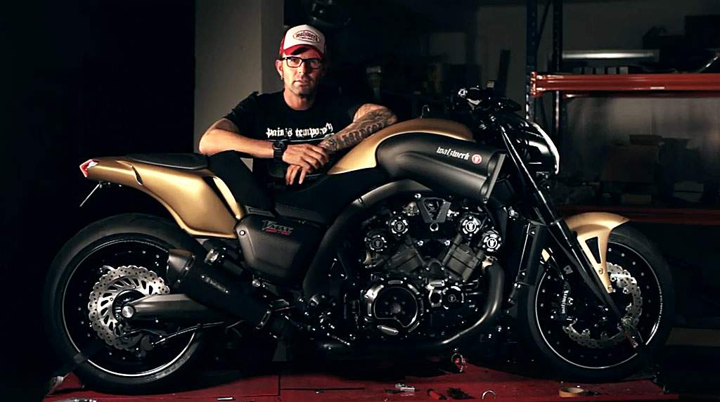 Custom Yamaha V-MAX by Marcus Waltz ~ GreenStylo