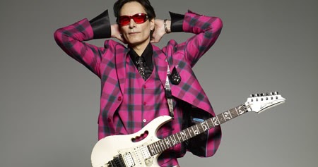 Here Comes The Flood: Steve Vai: The Story of Light