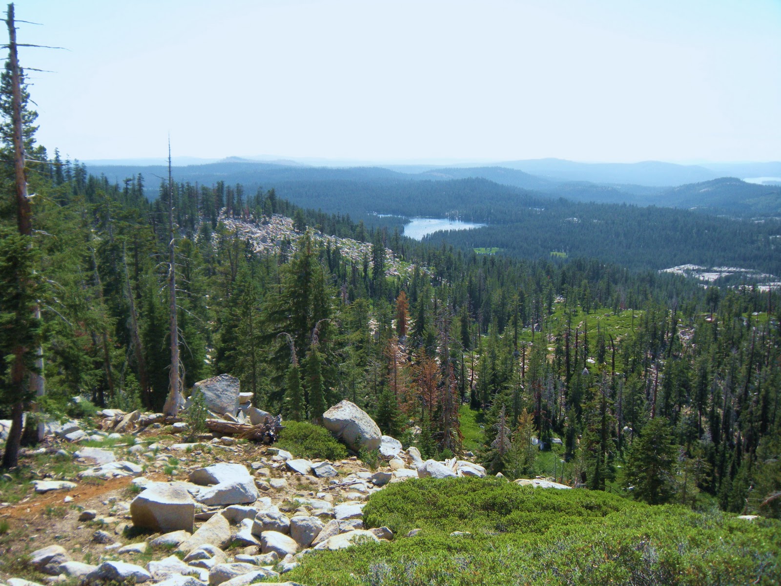 Peachy Hiker: Desolation Wilderness Grouse Lake