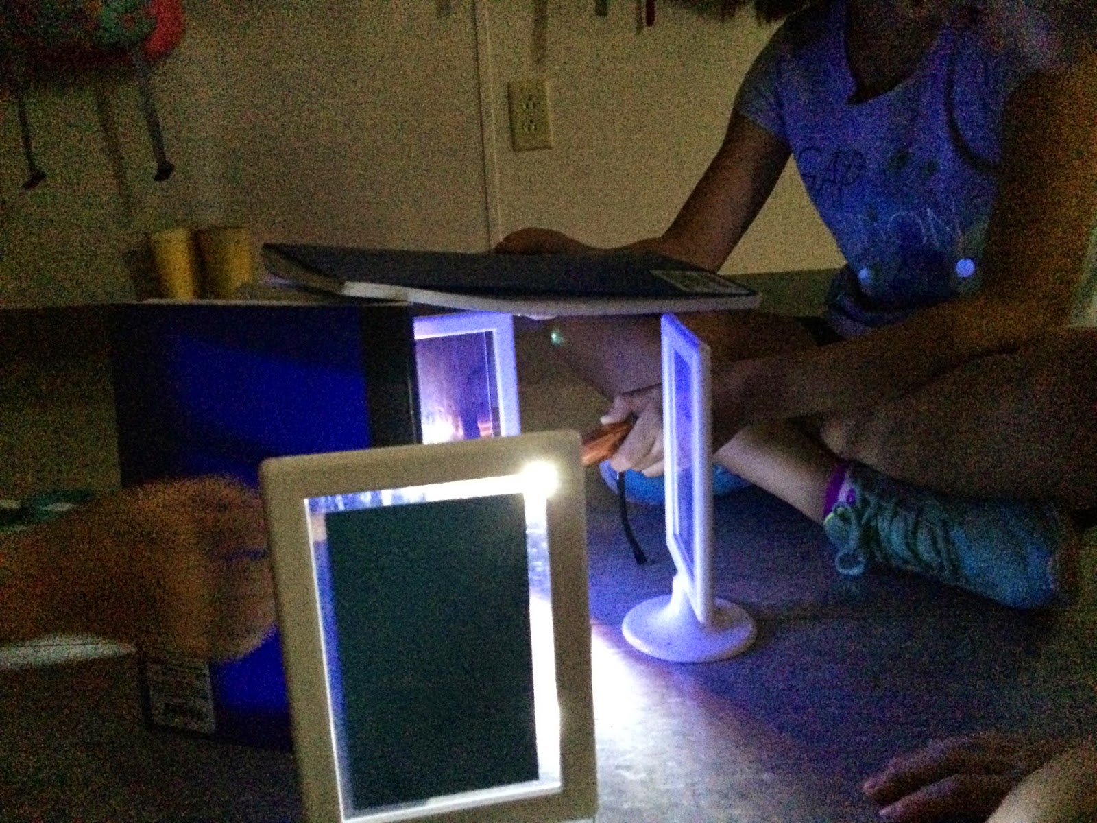 Fourth grade periscopes in the Rainbow Room