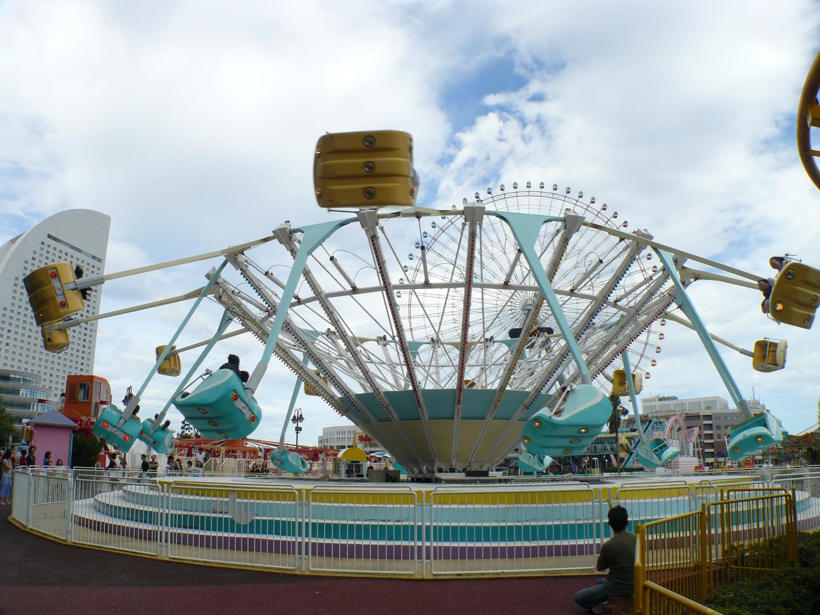 Chaos and Kanji: Trip Report: Yokohama CosmoWorld Amusement Park