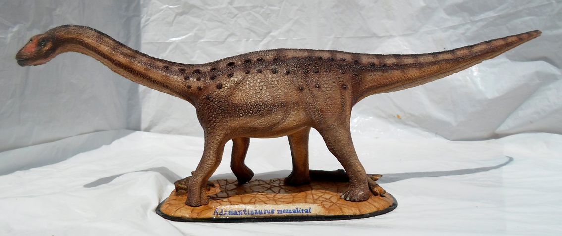 IluzerArt"s - Dinossauros em Resina