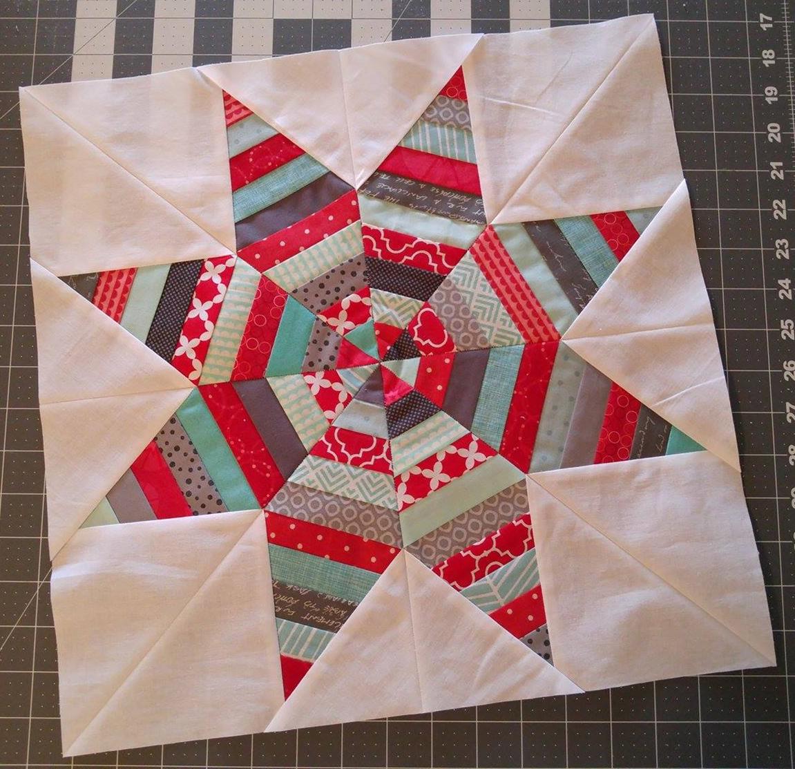 Slice of Pi Quilts: Round Robin - A Finished Quilt