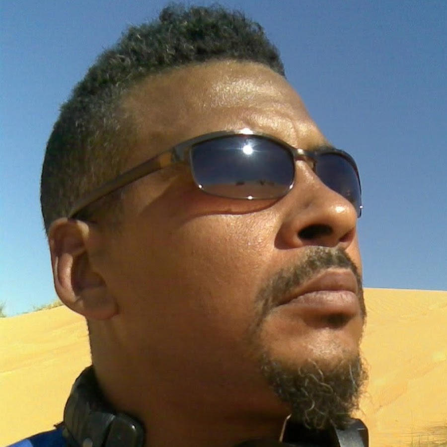 QillaGHANA.com: D-Black Is Dumb – Panji Anoff