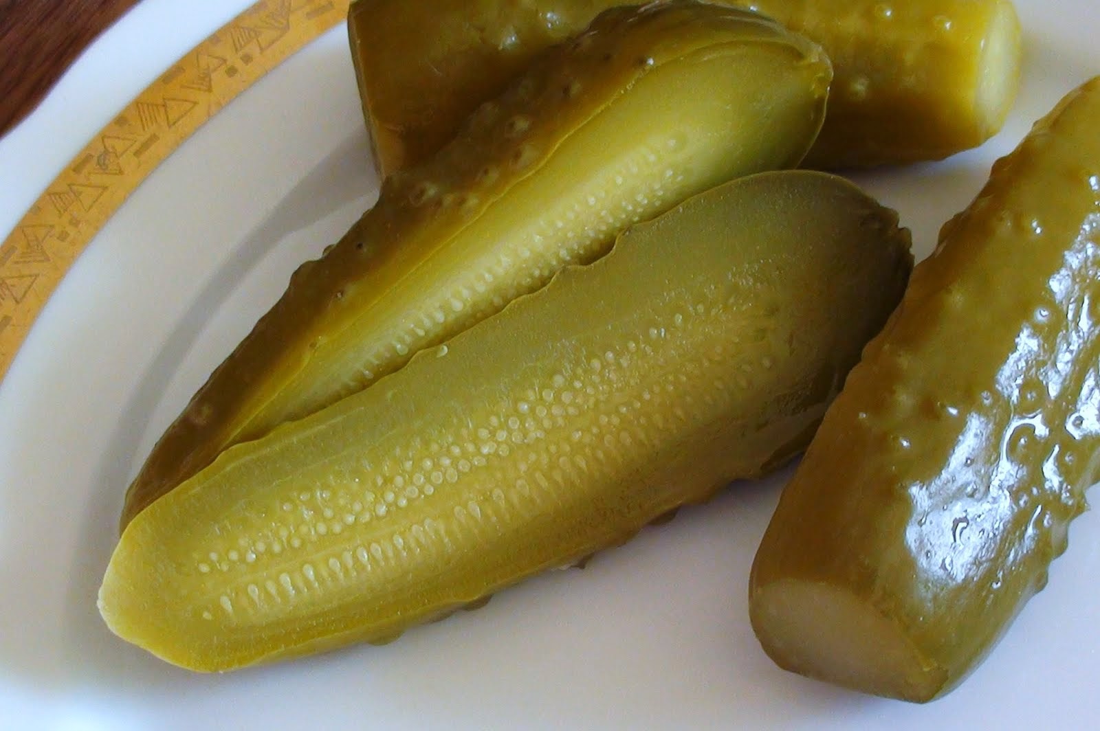 zsuzsa is in the kitchen: HUNGARIAN WATER PICKLES - VIZES UBORKA