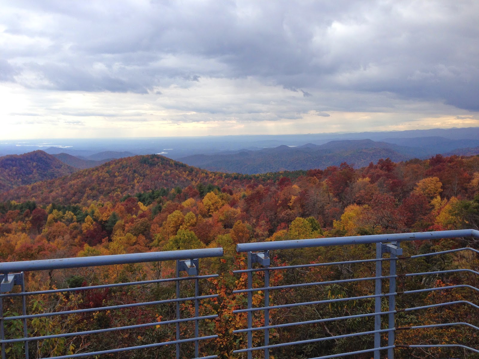 Aloha Windmill Farms: Jumping Off Rock & Sassafras Mountain