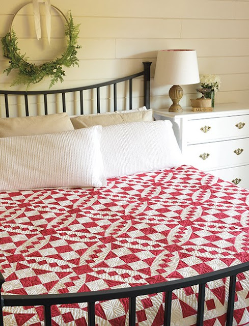 The Literate Quilter: Red & White Quilts: 14 Quilts with Timeless Appeal