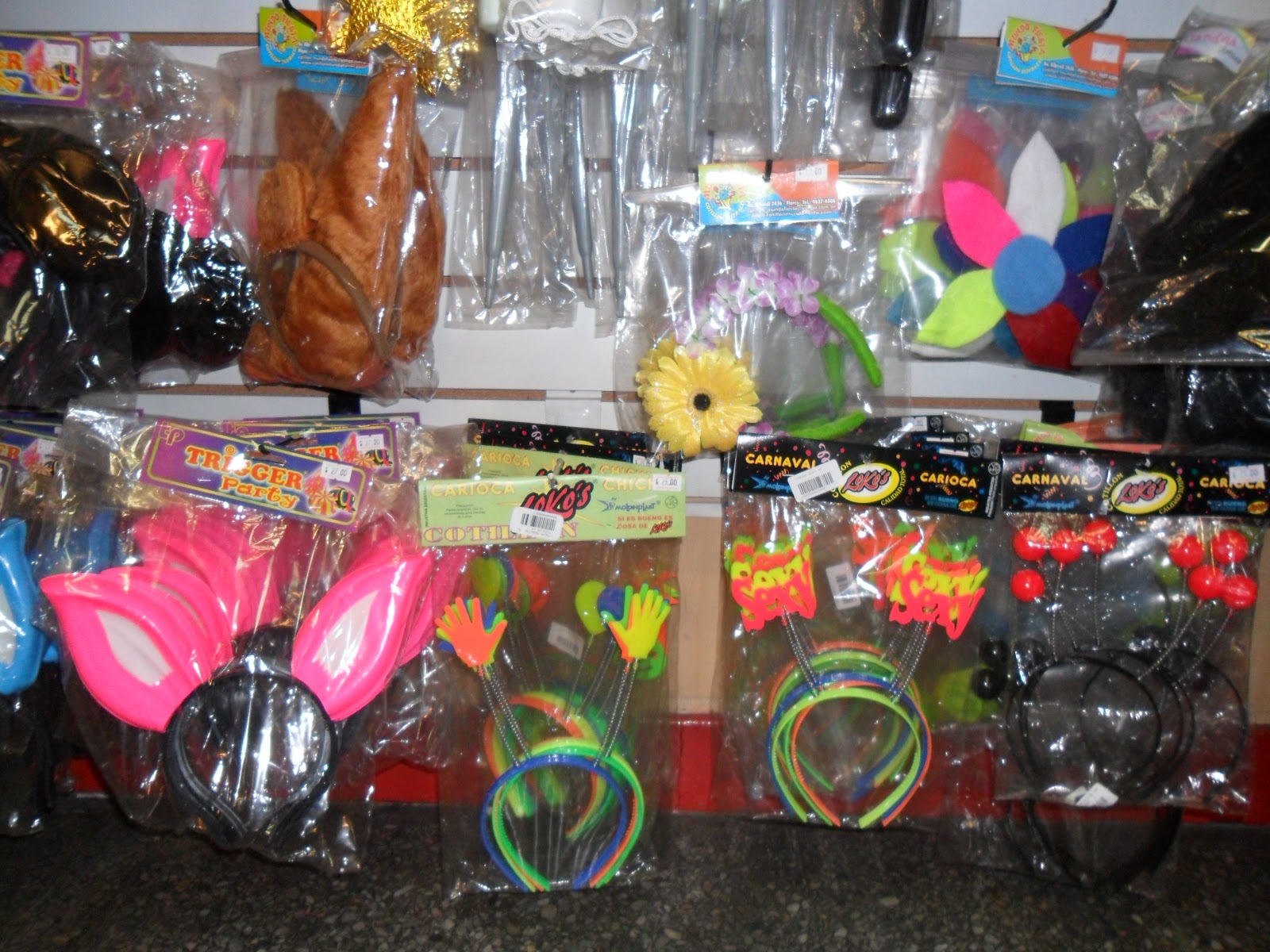 MUNDO FIESTA _ *COTILLON*: CARIOCA