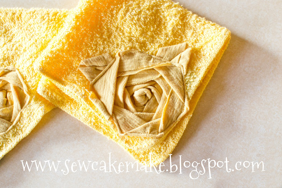 The Sew*er, The Caker, The CopyCat Maker: Ruffling Up A Little Bit of ...