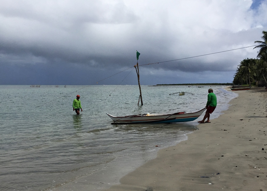 My Treasure Chest: Rizal Beach, Gubat, Sorsogon