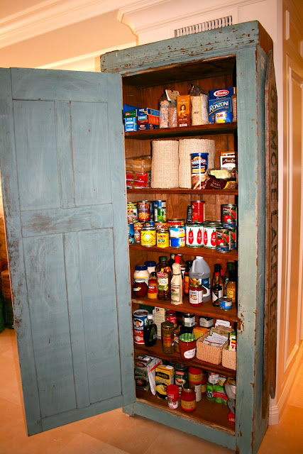 The Polished Pebble: Modern Country Style: Kitchen Storage Roundup