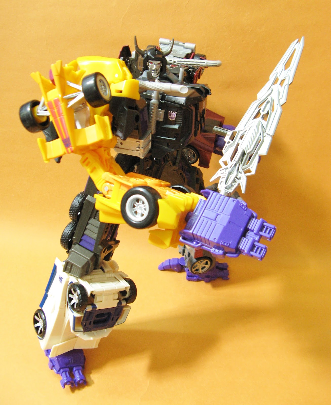 Transformers Unite Warriors UW-02 Decepticon Stunticons MENASOR IDW變形金剛 ...