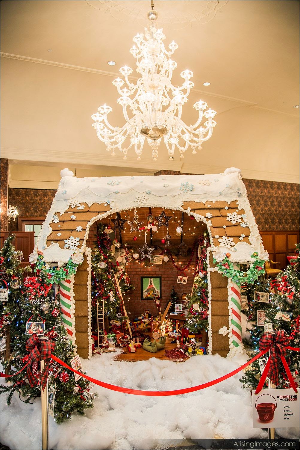 TeachingCurve: 2014 Gingerbread House at Royal Park Hotel in Rochester, MI