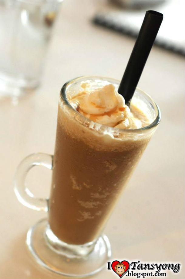 I ️ Tansyong™ | Coz Life is Worth Celebrating For