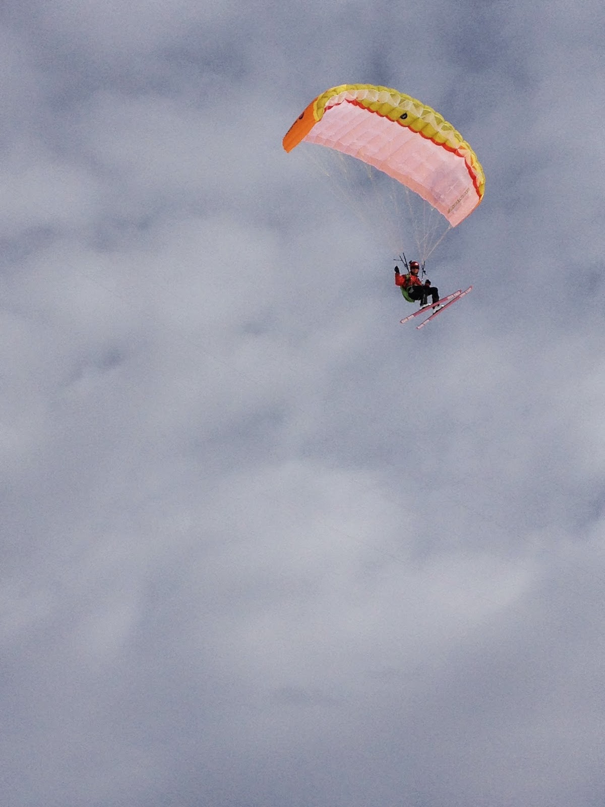 Krister Jonsson / IFMGA Mountainguide: Speed flying...addicted