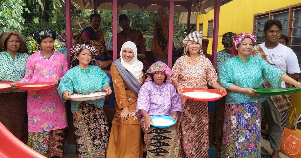 SK BUKIT TAMPOI (ASLI): PELAJAR KEDAP MENAMPI BERAS