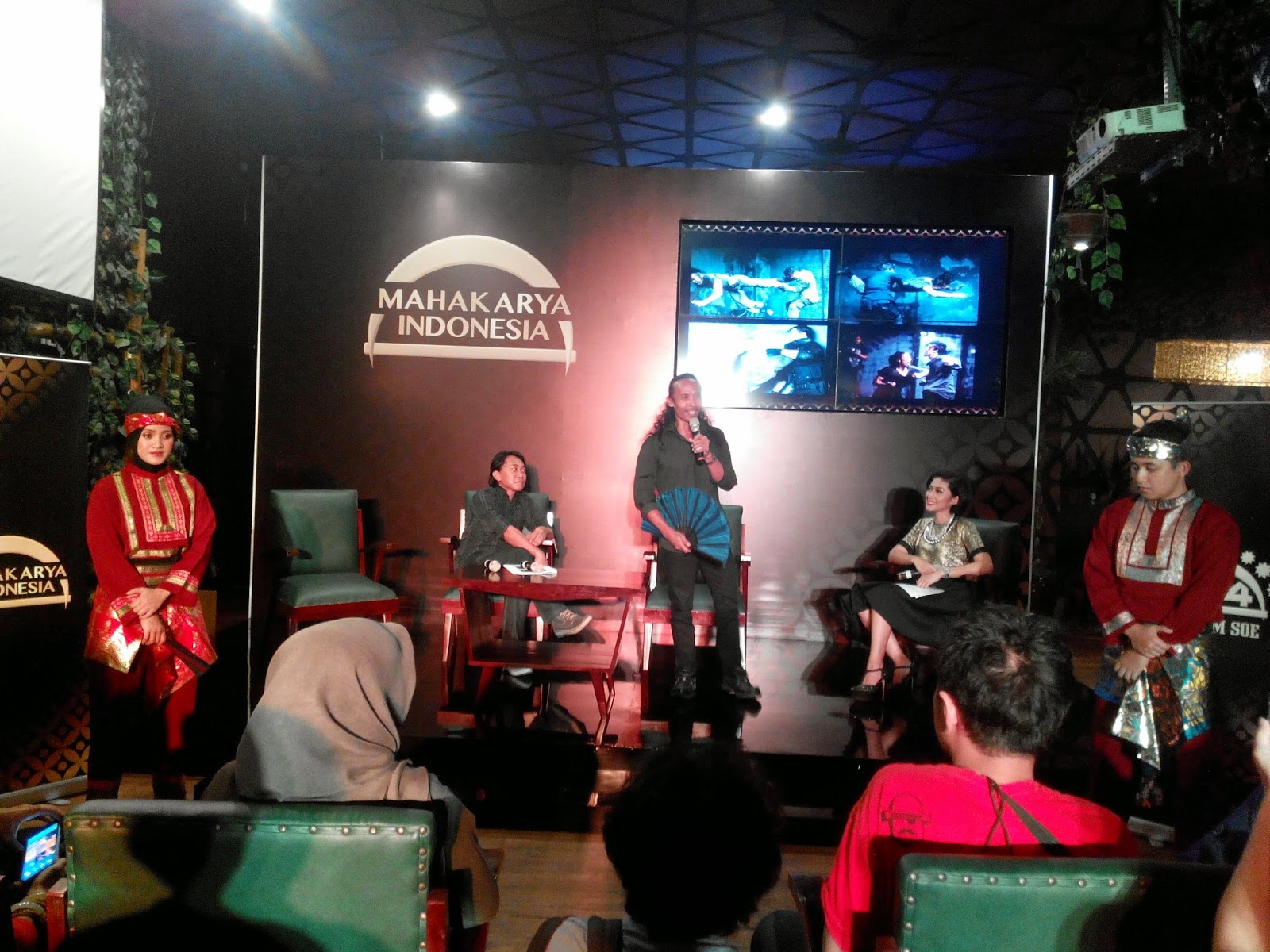 Catatan Elisa Koraag: Jiwa Indonesia dalam Mahakarya Indonesia