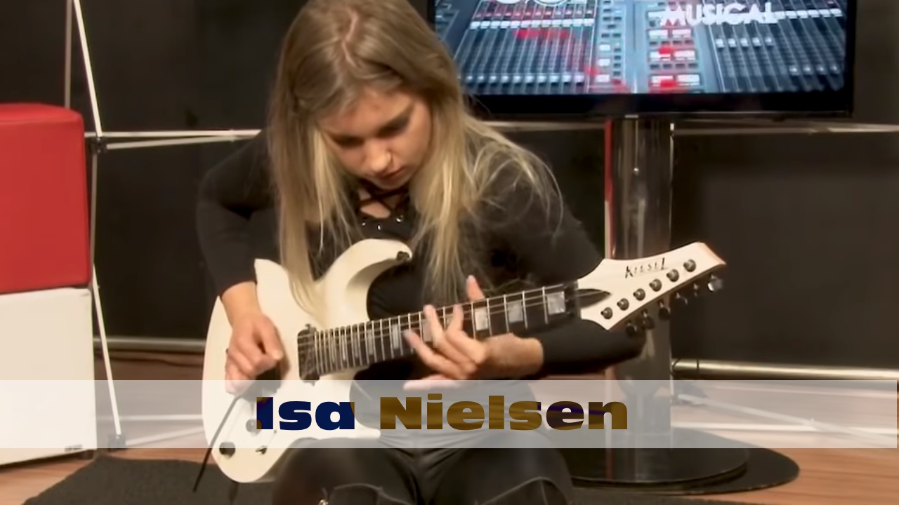 Isa Nielsen: Holy Wars and Synthetic Inoxia