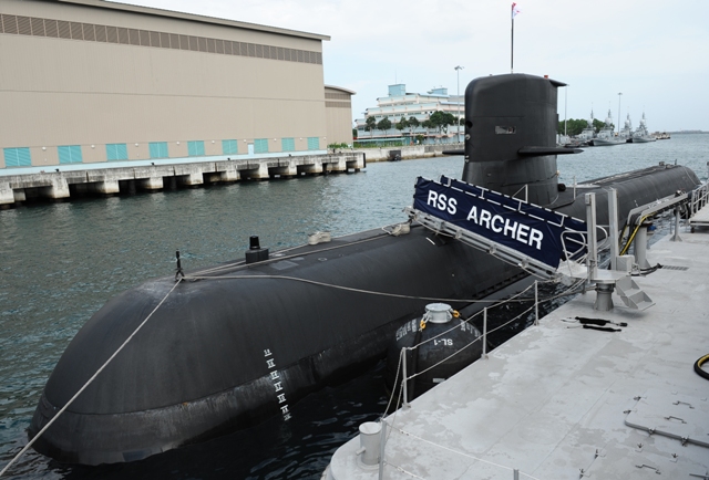 Pacific Sentinel: News Story: Singapore receives second Archer-class ...