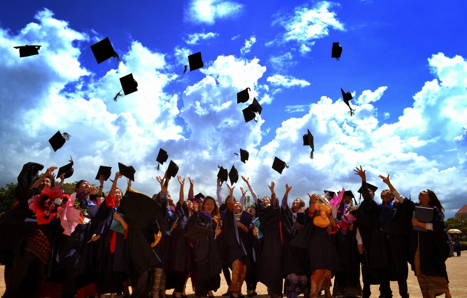 Kris Laksamana.: 4,546 Graduan UMS Terima Ijazah Dan Diploma Dalam ...