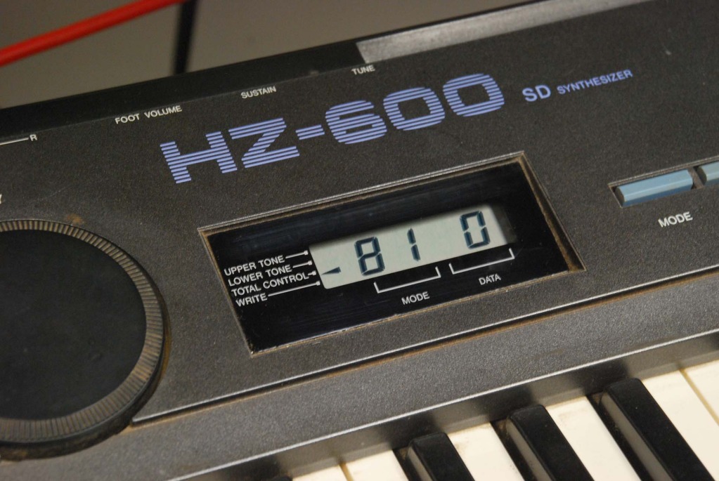 MATRIXSYNTH: Casio HZ-600 SD Synthesizer with Analog Filters