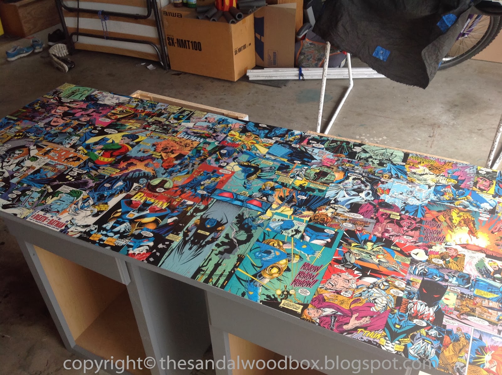 The Sandalwood Box: Comic Top Desk