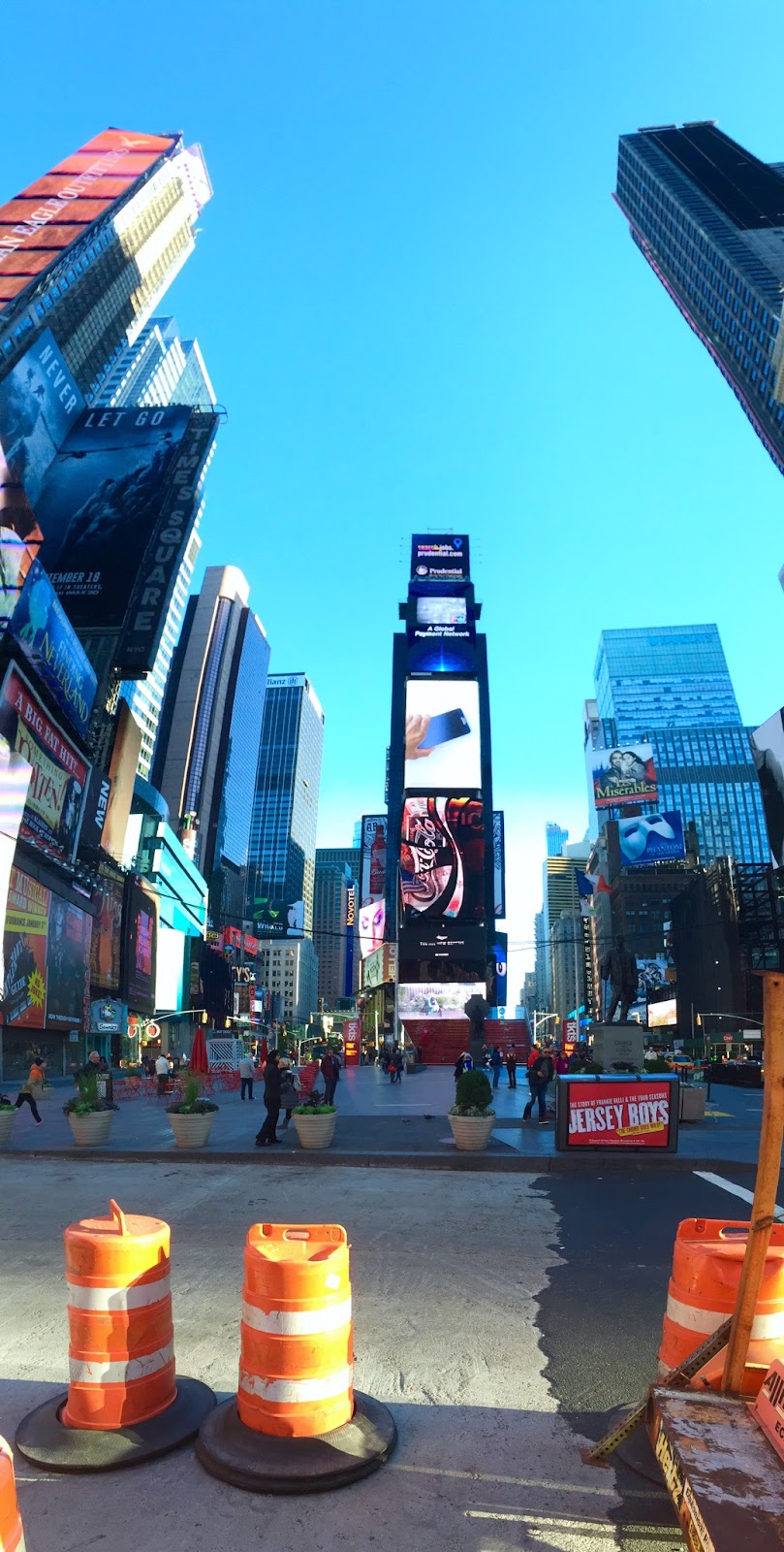 Times Square in morning | New York | 2015-10 | Photo - KoM note blog