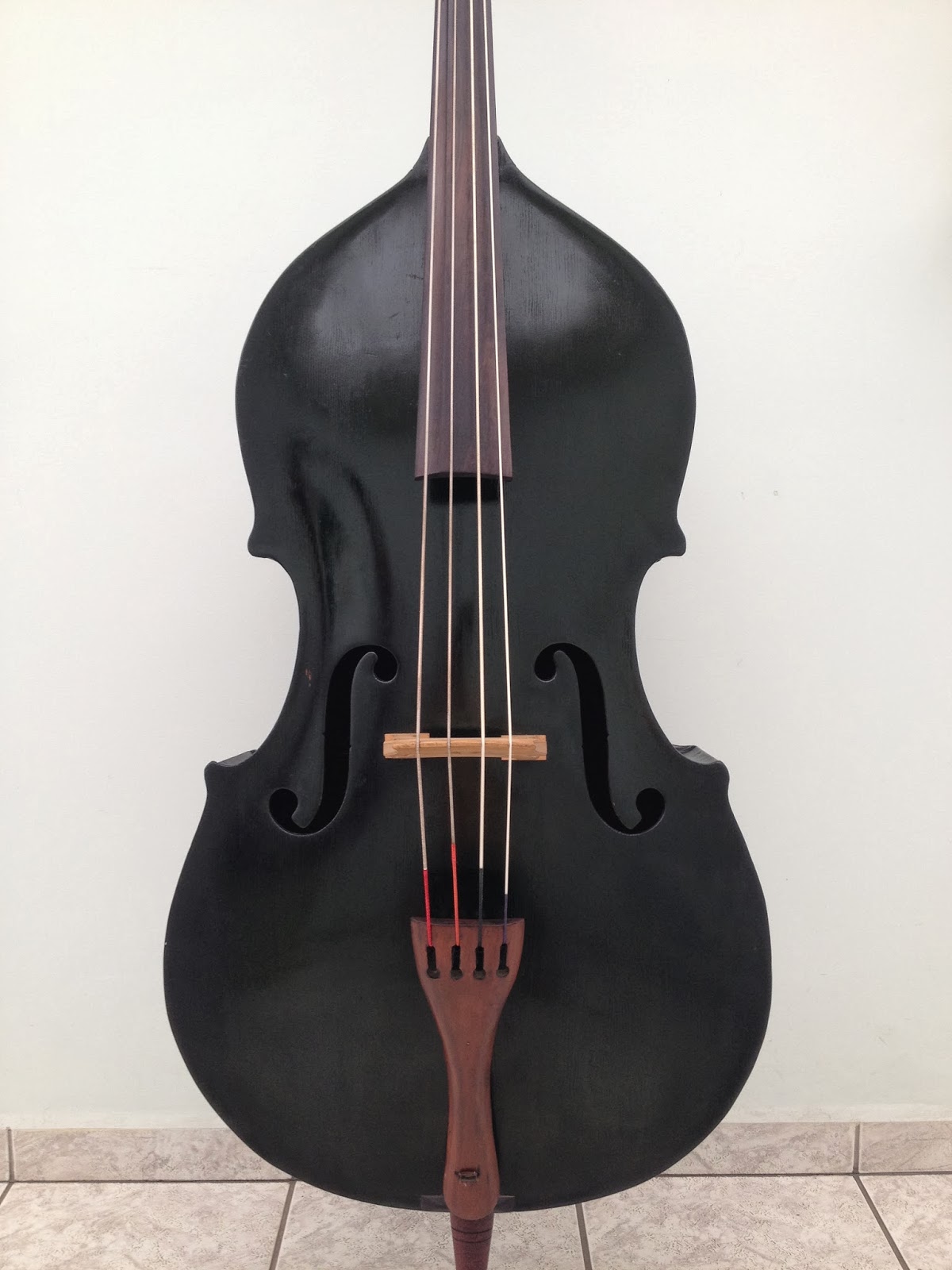 Rafael Vende Tudo: BAIXO ACÚSTICO AMERICANO 4/4 REFORMADO COM CORDAS ...